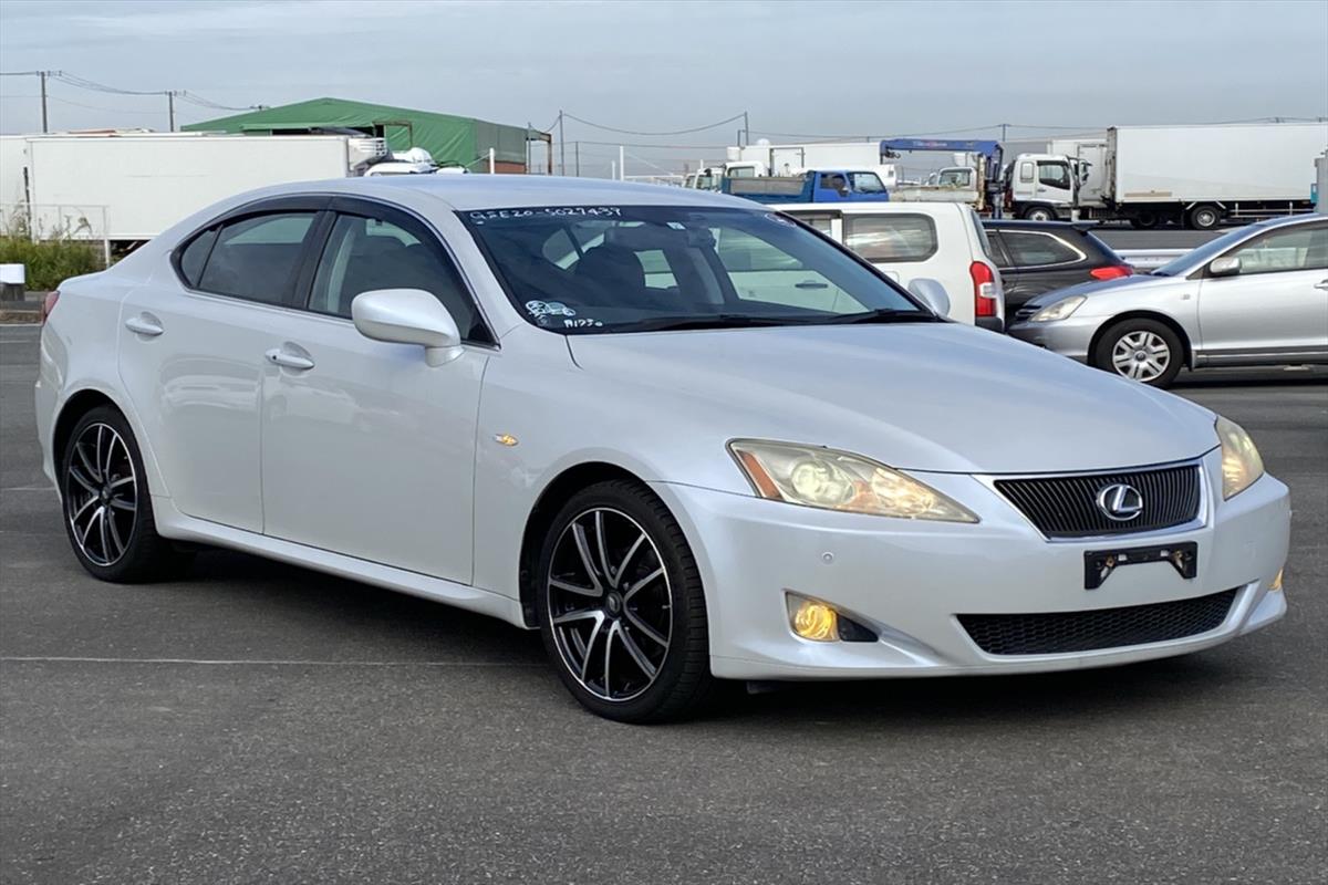 IBC Auto - Checklist LEXUS IS250
