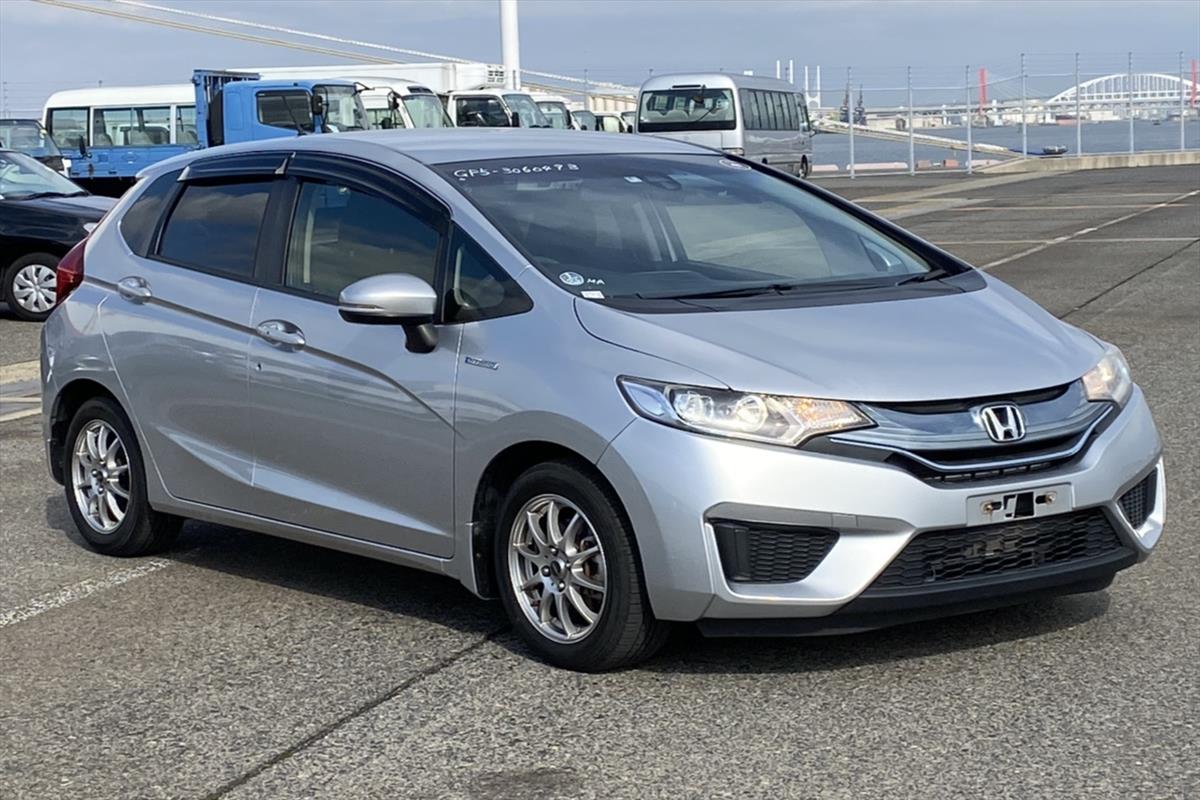 IBC Auto - Checklist HONDA FIT HYBRID