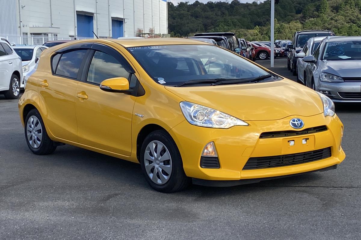 IBC Auto - Checklist TOYOTA AQUA