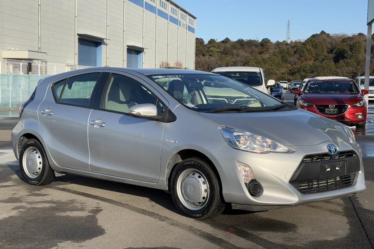 IBC Auto - Checklist TOYOTA AQUA