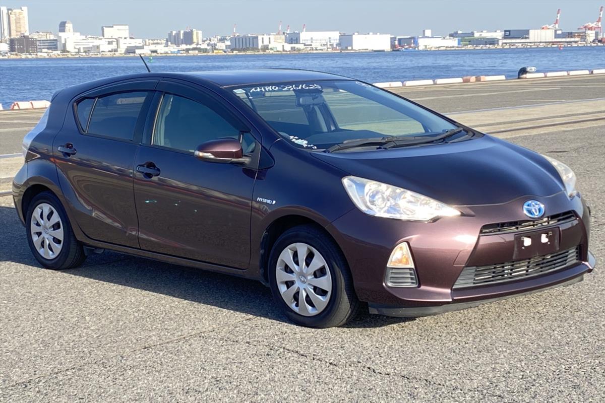 IBC Auto - Checklist TOYOTA AQUA